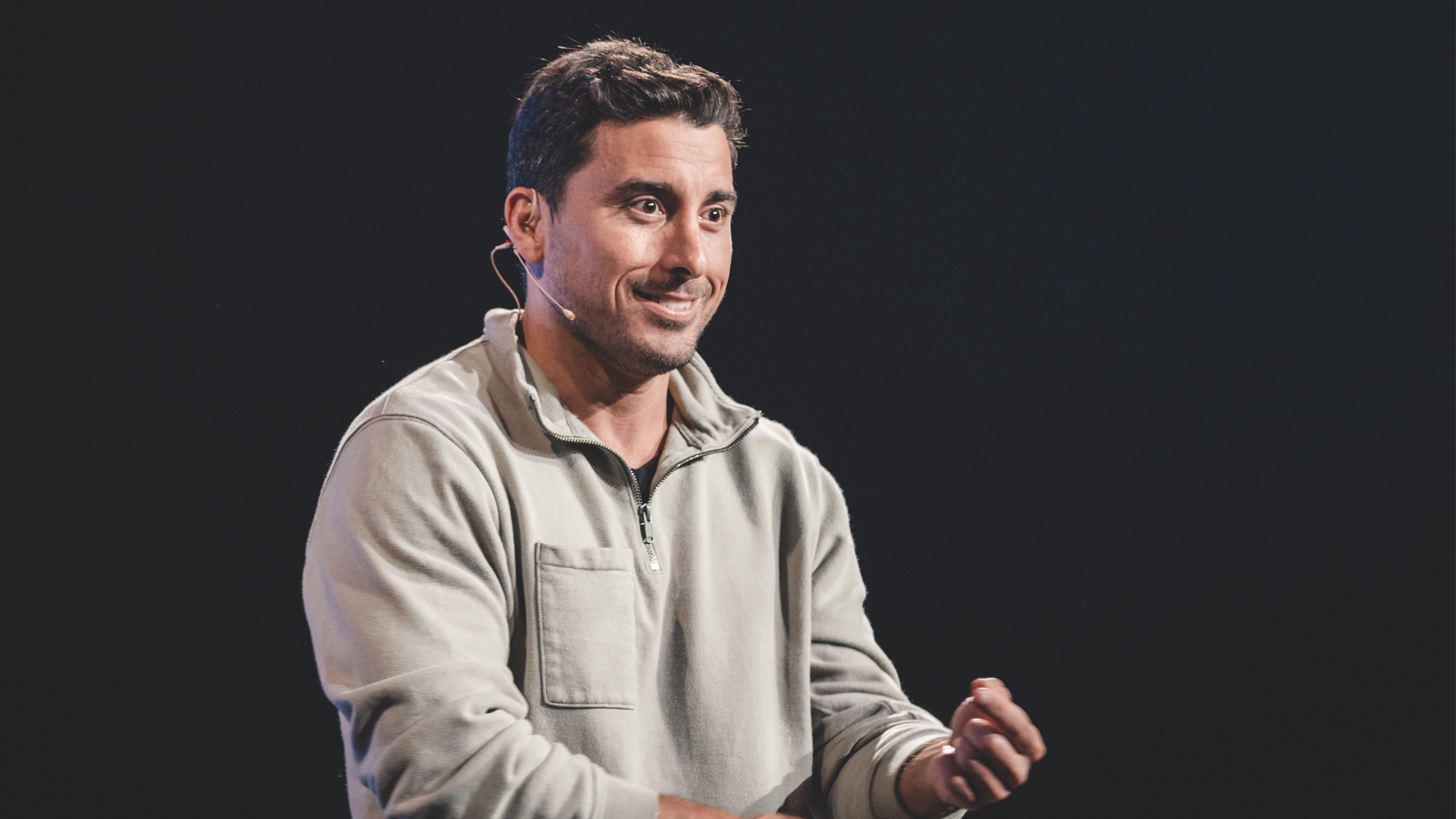 Una buena actitud - Pastor Andrés Castro - Comunidad PAS App